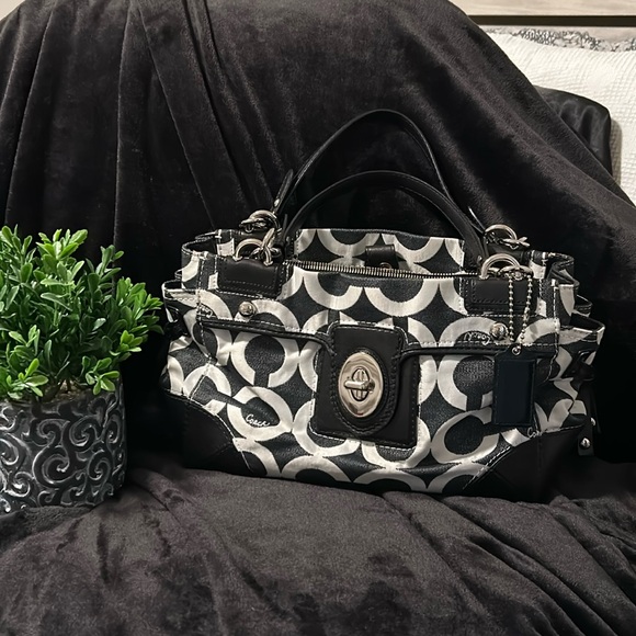 Coach | Bags | Coach Collette Madison Ashley Turnlock Euc | Poshmark